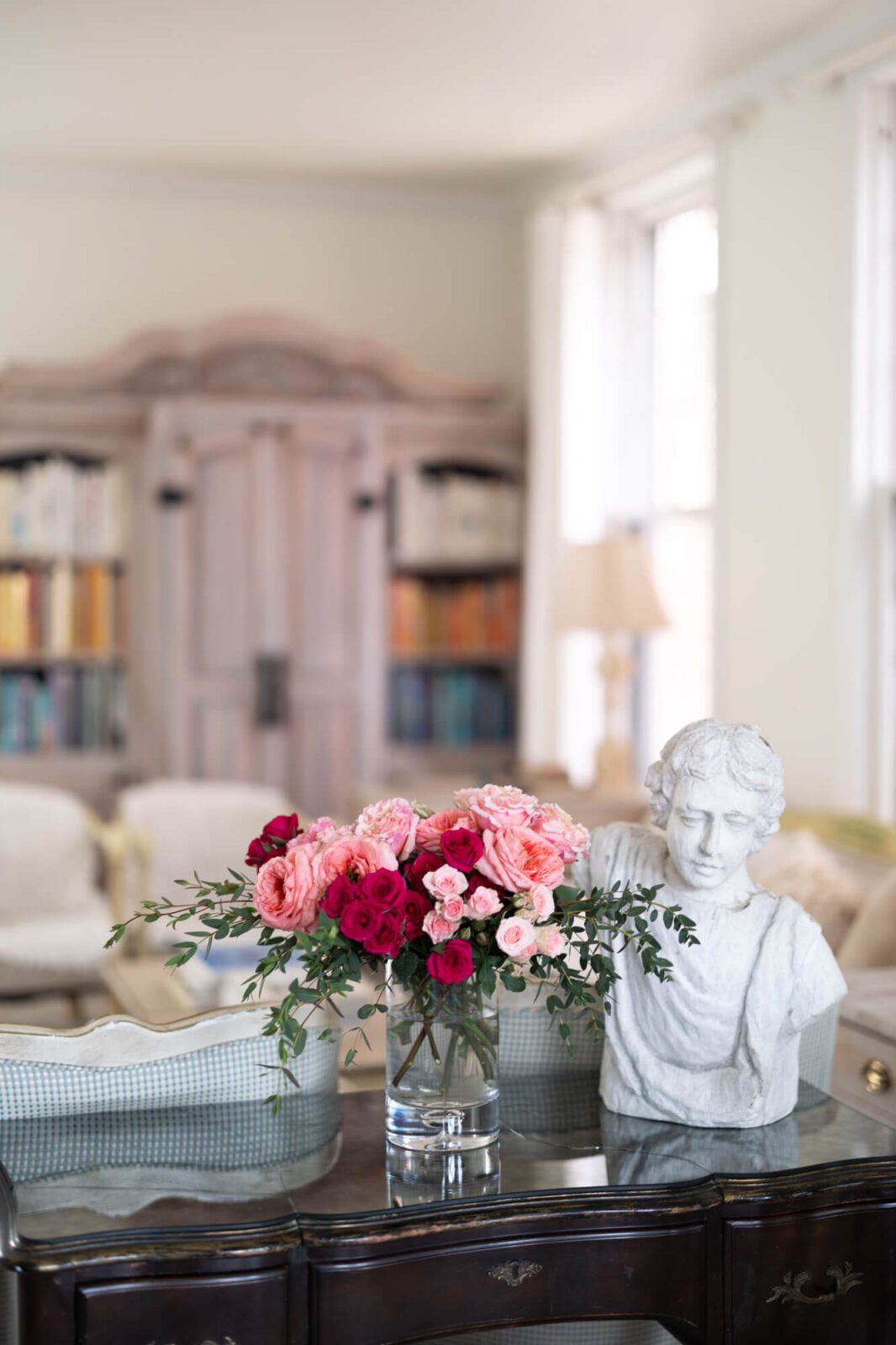 May Flowers with Wedding Planner and Designer Debi Lilly | shantiknight.com